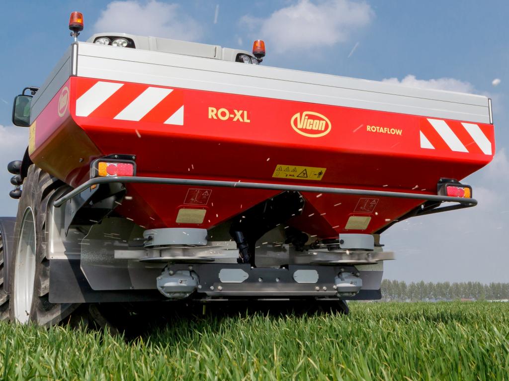 Vicon RO-XL1875 Twin Disc Spreader | Guidolin | Ag Machinery Griffith